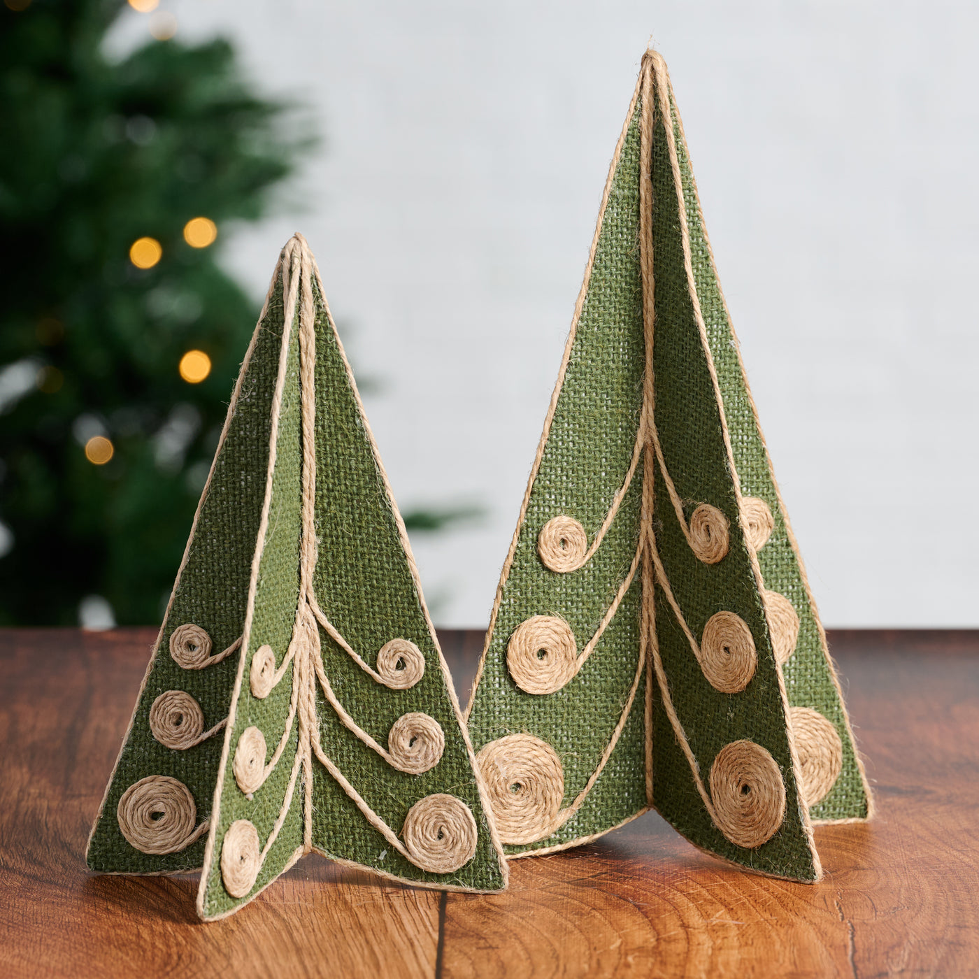Jolly Jute Tree - 10" | Ten Thousand Villages