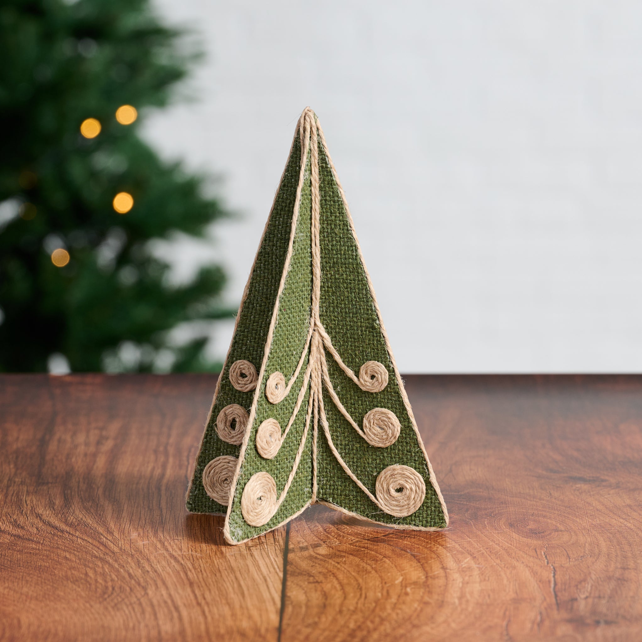 Jolly Jute Tree - 8" | Ten Thousand Villages