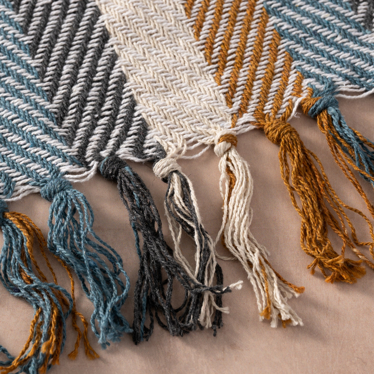 Choolha Winter Stripe Blanket – Ten Thousand Villages
