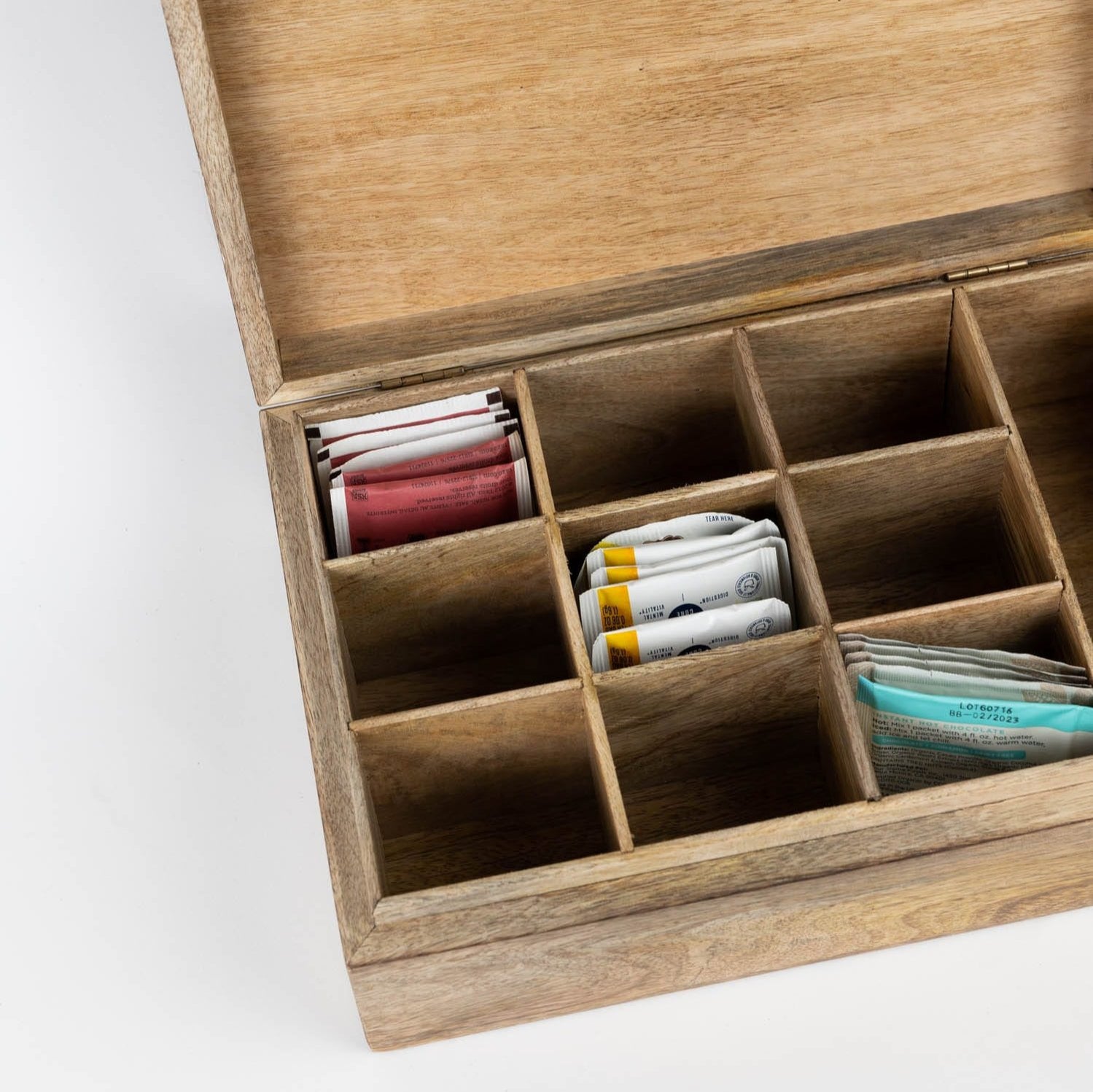 Heera Tea Box — Ten Thousand Villages