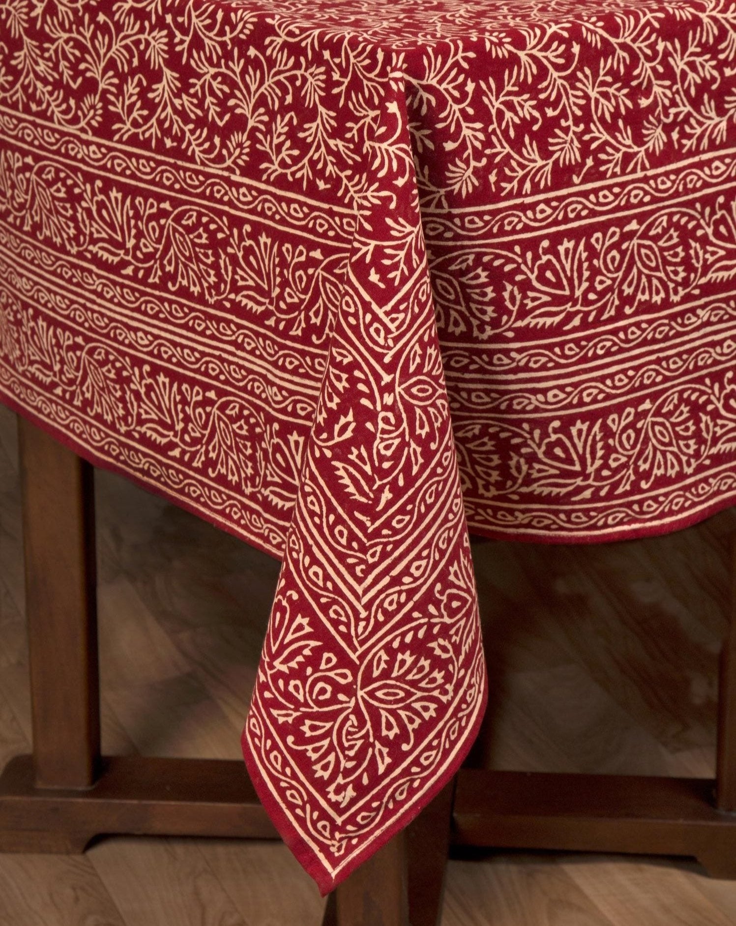 Red Vines Tablecloth | Ten Thousand Villages